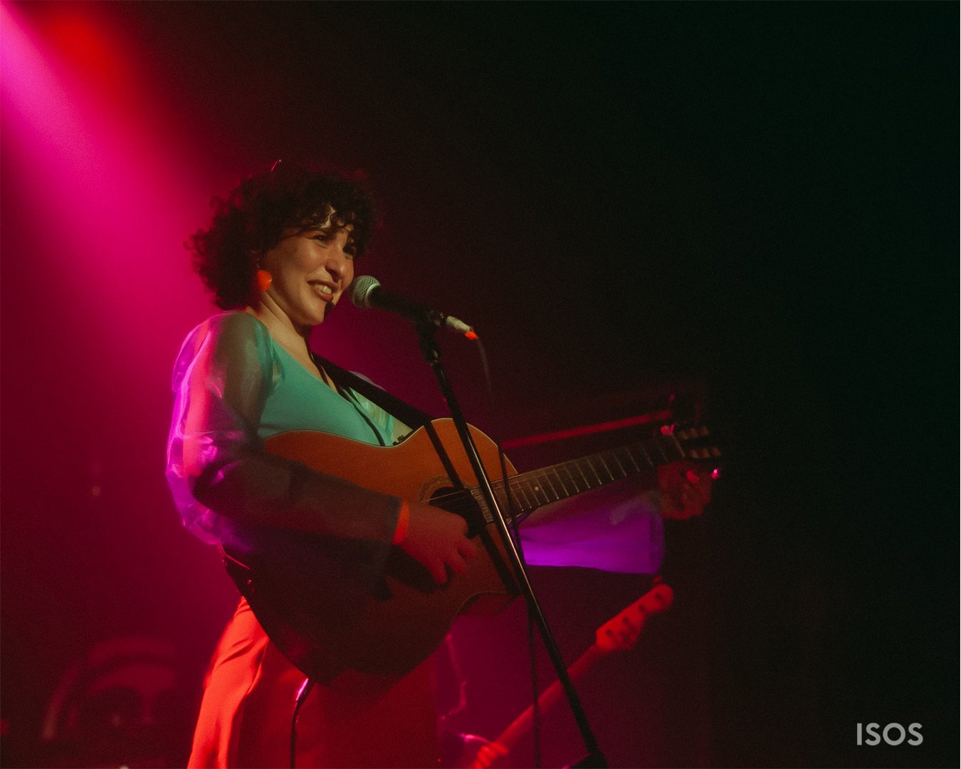 Rosarito + Mona Riza + Buji Molas en Chilli Street | ISOS